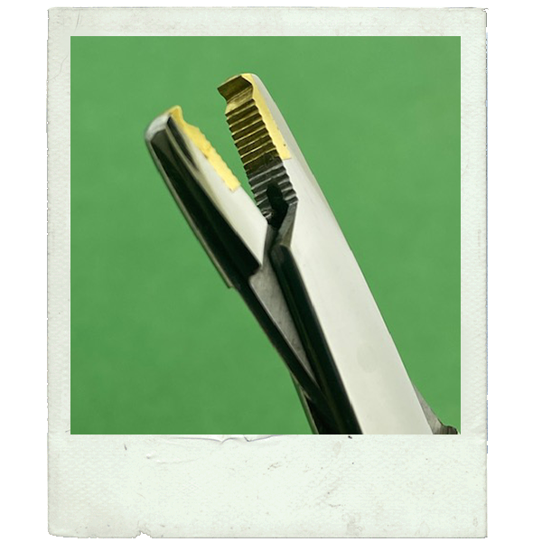 5.5" BRASS DERMAL NOTCHED FORCEPS - Industrial Strength Needles UK | IS ...